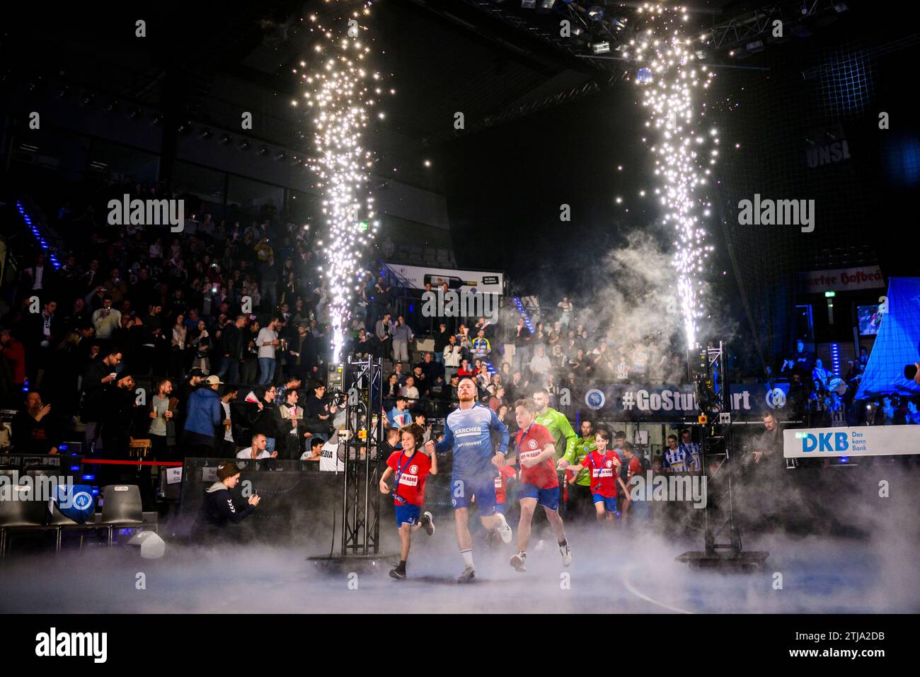 Stuttgart, Germany. 15th Dec, 2023. Handball: 1st Bundesliga, men, 2023 ...