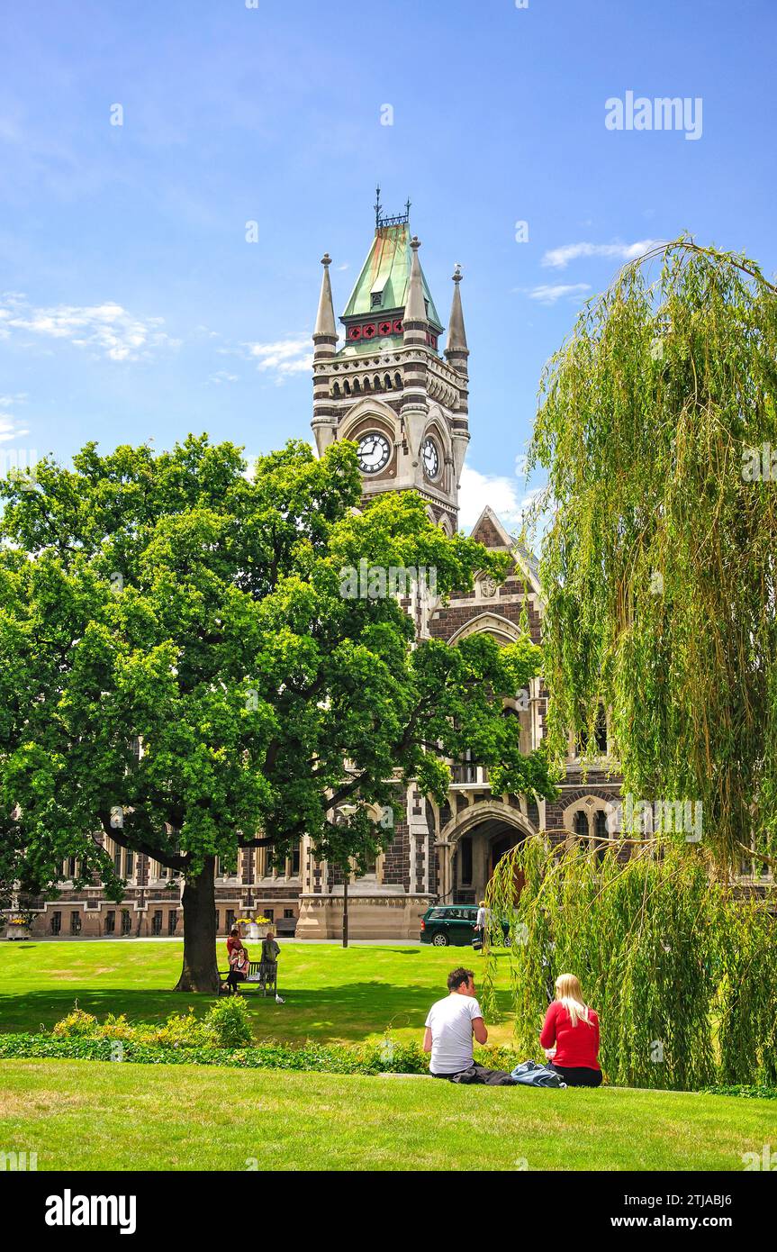 View of campus showing University Clock Tower, University of Otago ...