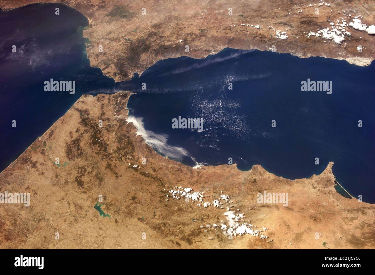 South africa and the strait of gibraltar hi-res stock photography and ...