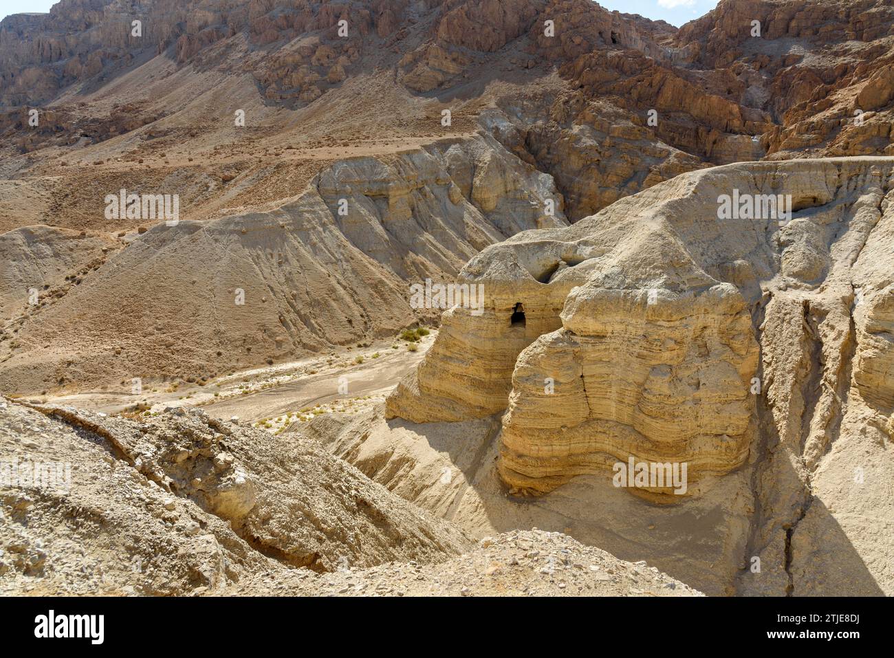 Dead sea scroll 1952 hi-res stock photography and images - Alamy