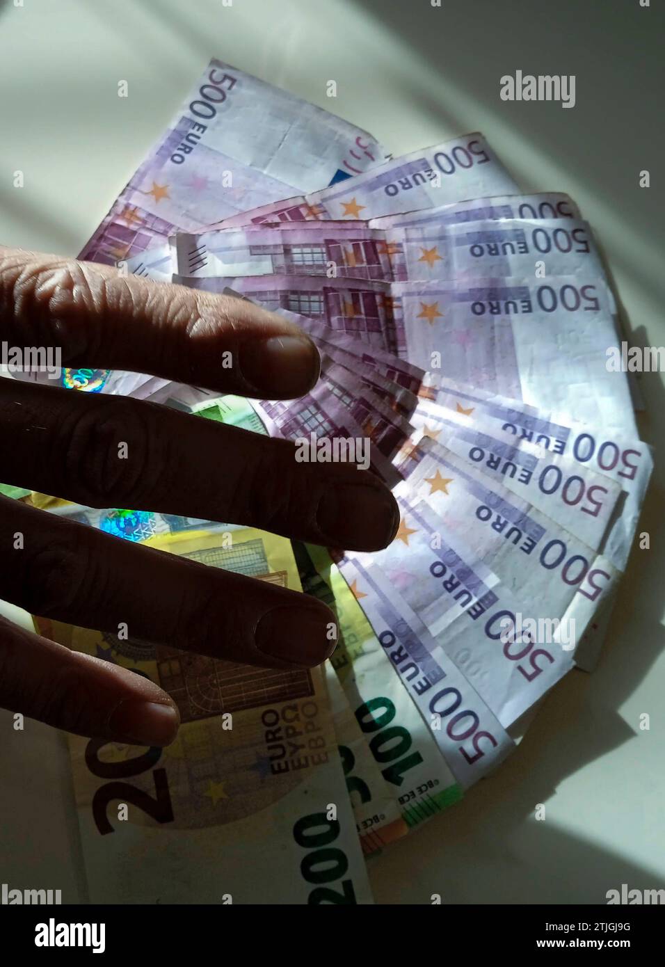 Handgelder hi-res stock photography and images - Alamy