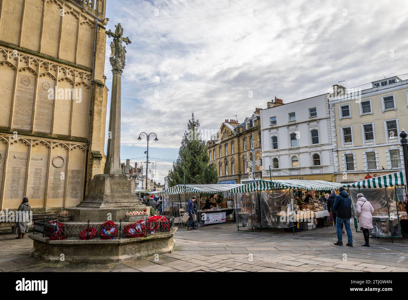 Cirencester christmas market hi-res stock photography and images - Alamy