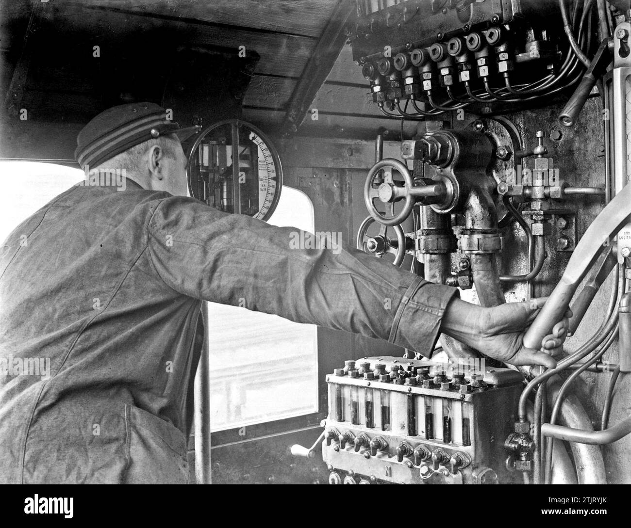 1930s cabin train hi-res stock photography and images - Alamy