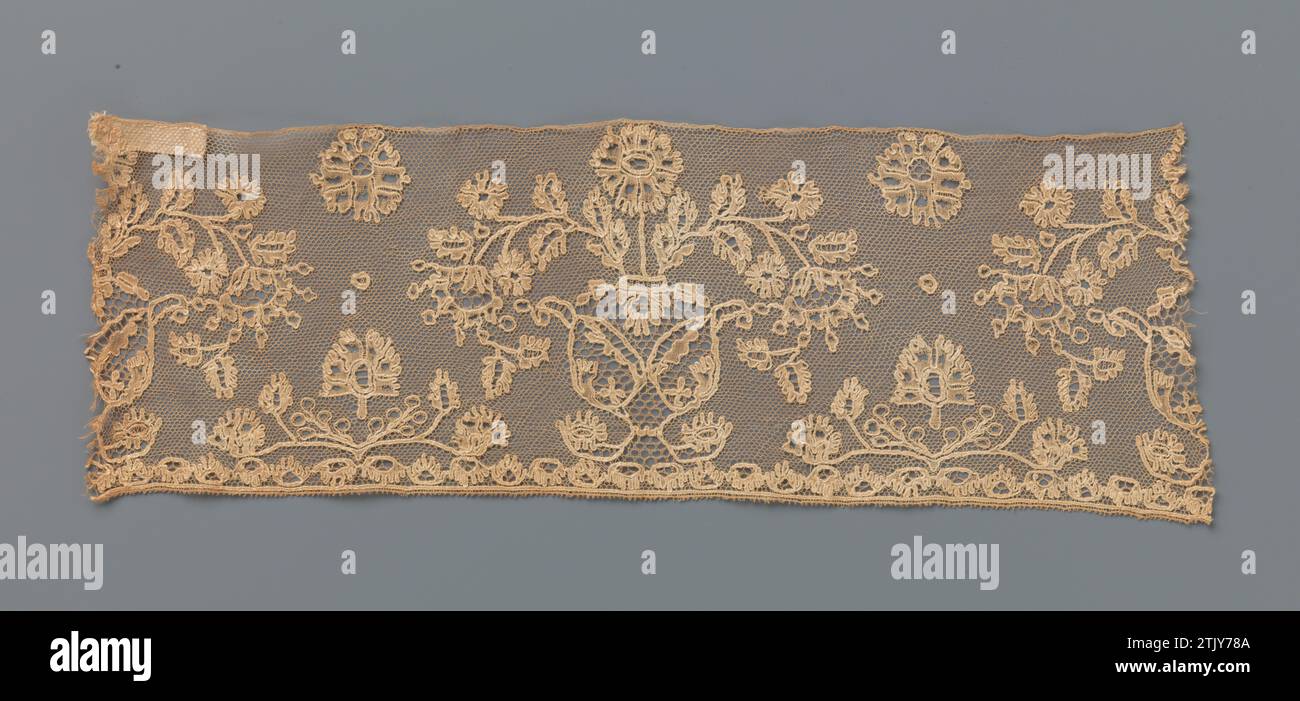 Strip bobbin with decorated flowerpot, anonymous, c. 1700 - c. 1799 ...