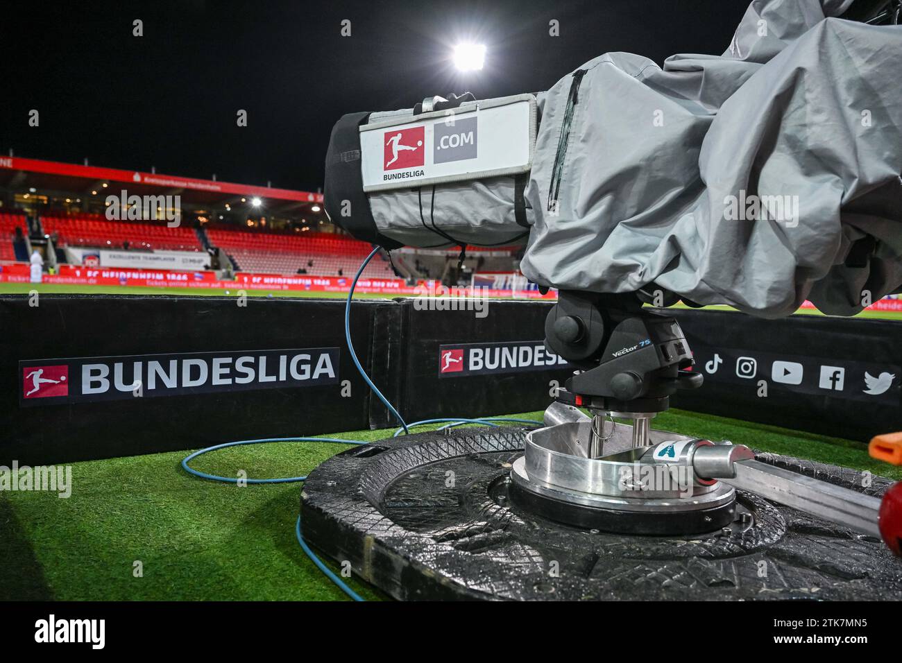 Heidenheim, Germany. 20th Dec, 2023. Soccer: Bundesliga, 1. FC Heidenheim - SC Freiburg ...