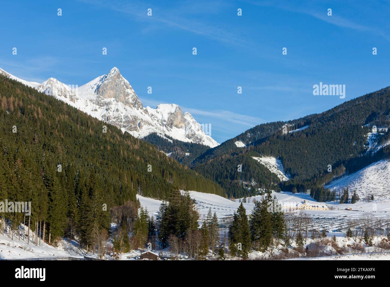 Schloss kaiserau castle hi-res stock photography and images - Alamy