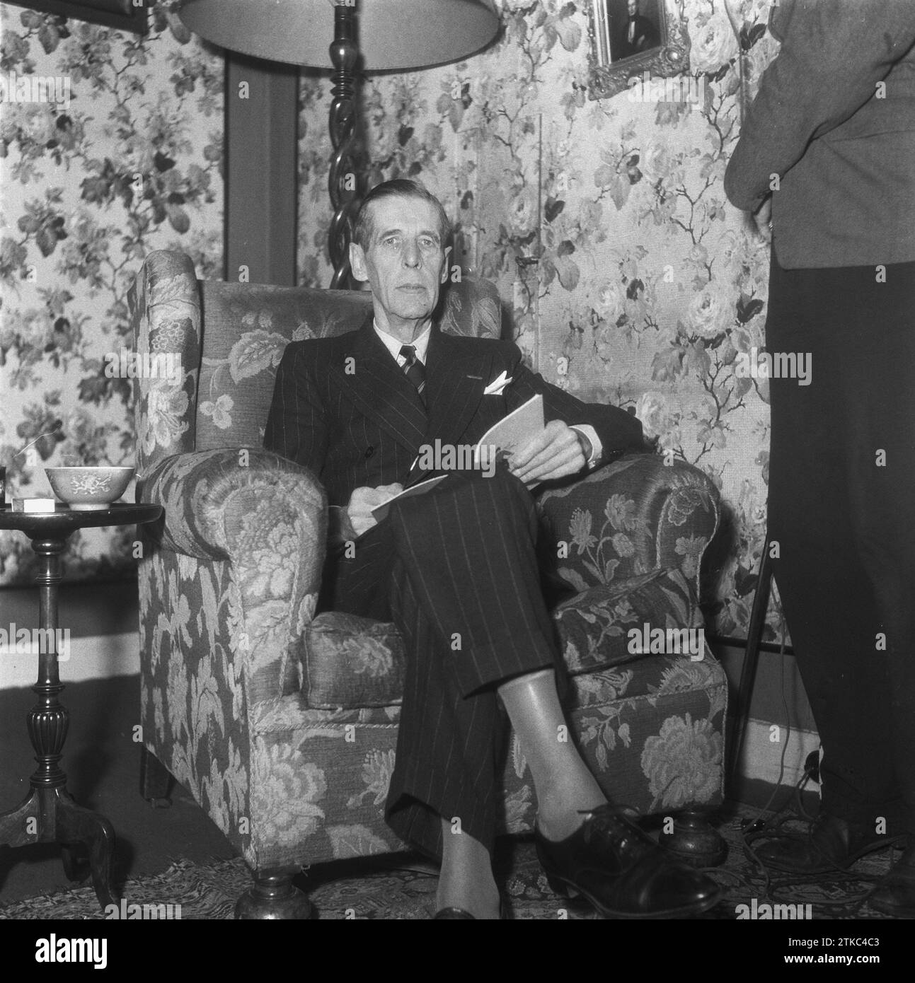 Mr j c e baron van lynden hi-res stock photography and images - Alamy