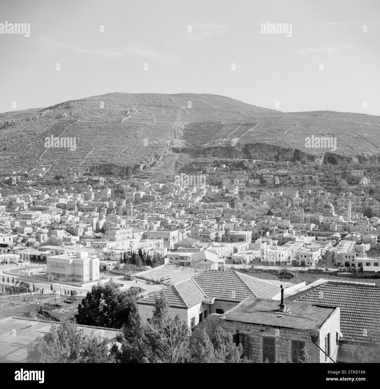 1950s nablus hi-res stock photography and images - Alamy