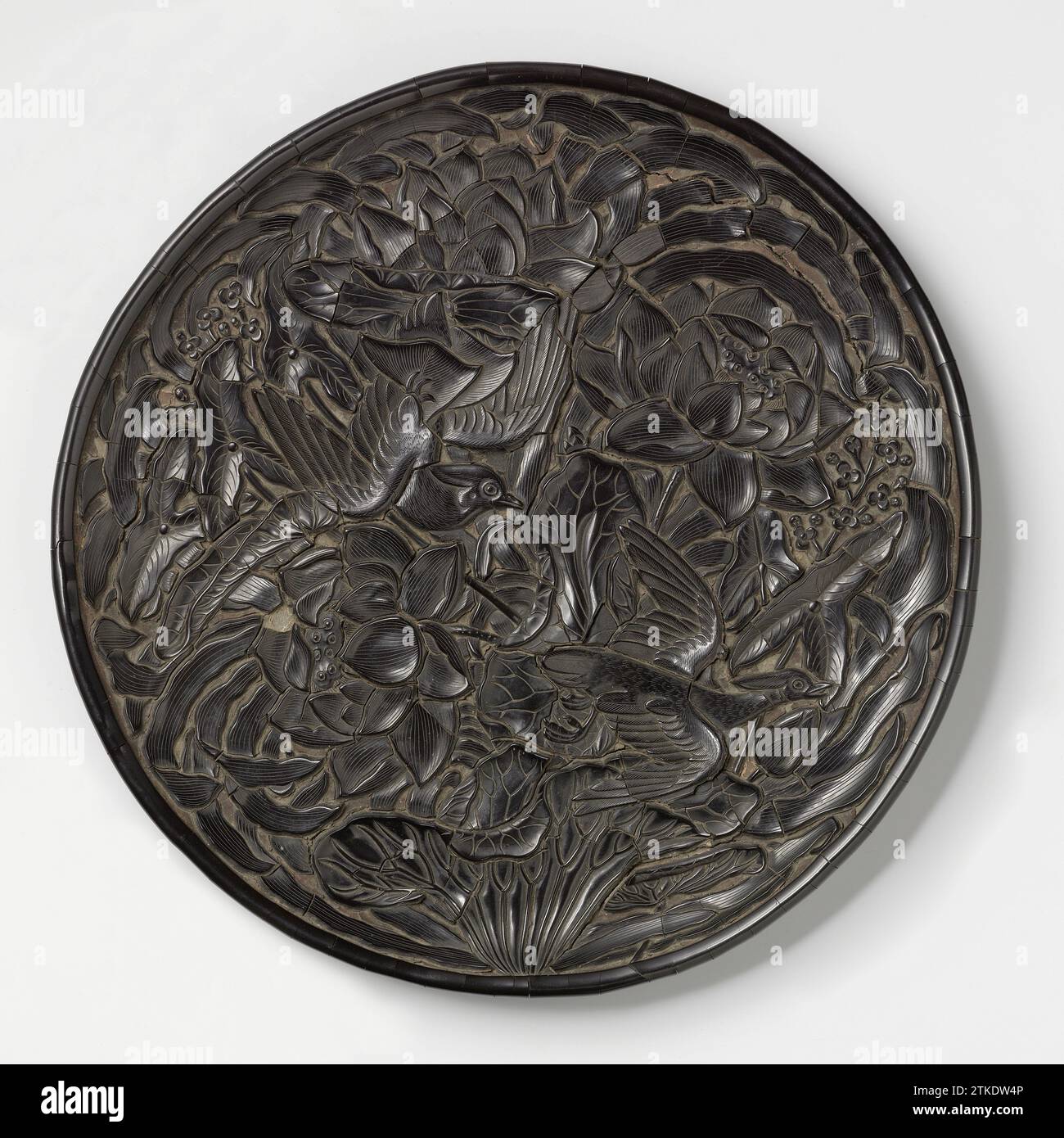 Dish, zhang Cheng, C. 1300 -C. 1325 Lacquer scale, cut black -lacquer ...