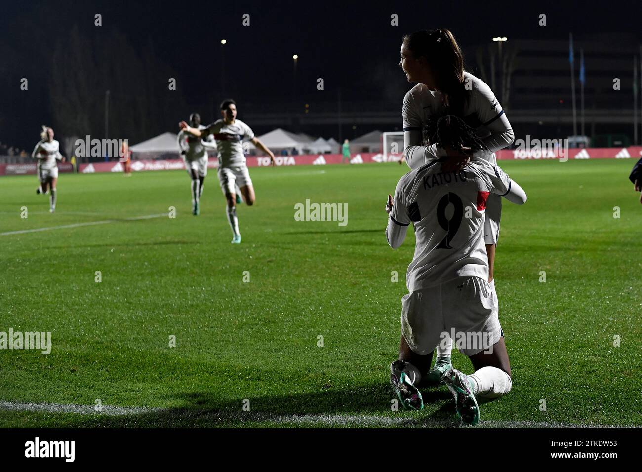 Marie antoinette katoto of paris saint germain hi-res stock photography ...