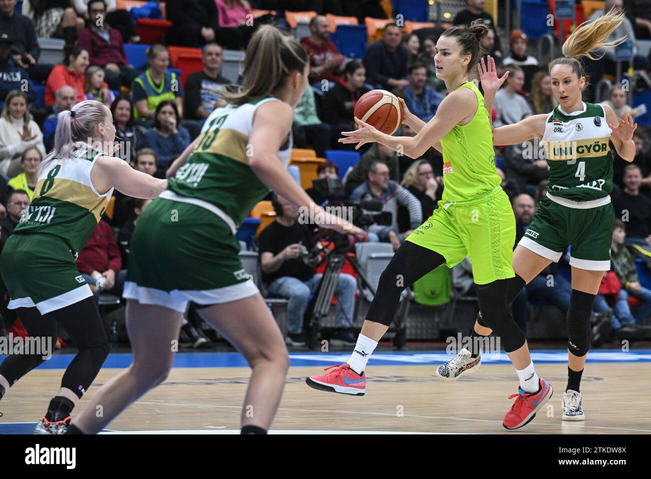 Prague, Czech Republic. 20th Dec, 2023. R-L Debora Dubei (Gyor ...