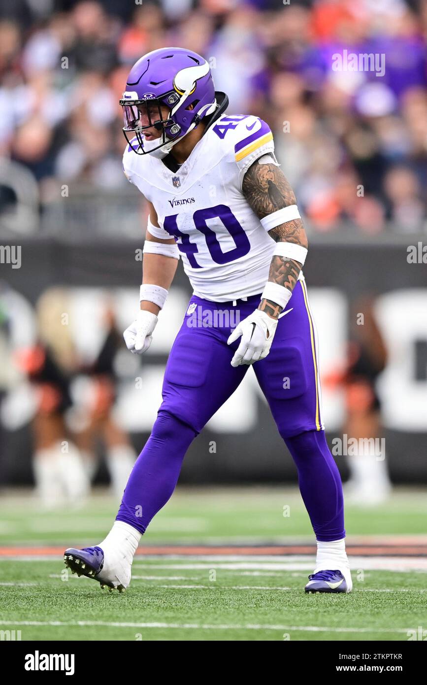 Minnesota Vikings linebacker Ivan Pace Jr. (40) lines up for the play during an NFL football ...