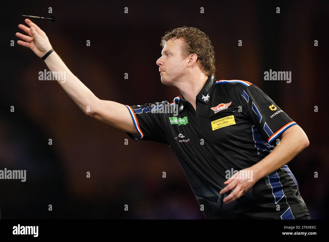 Richard Veenstra in action against Ben Robb (not pictured) on day six ...