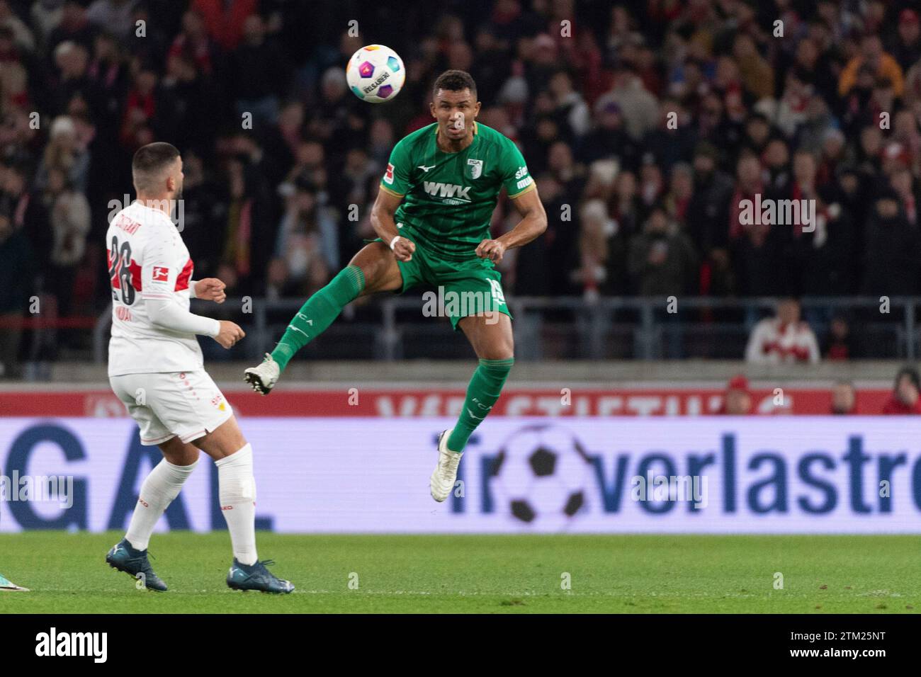 Stuttgart, Deutschland. 20th Dec, 2023. v.li. Deniz Undav (VfB Stuttgart #26), Felix Uduokhai ...