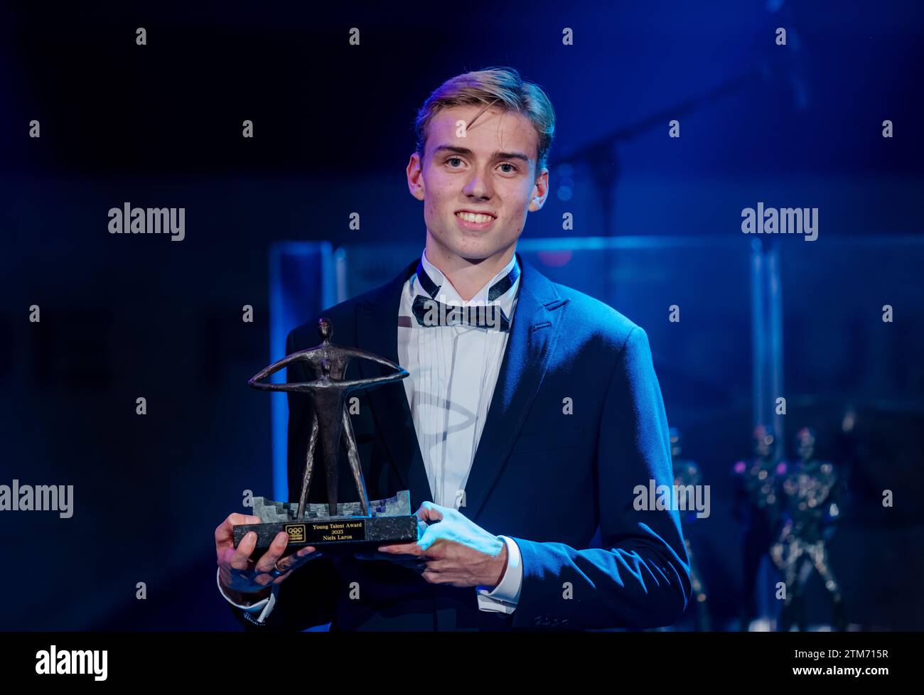 UTRECHT - Niels Laros with the Young Talent Award 2023 of the NOC*NSF ...