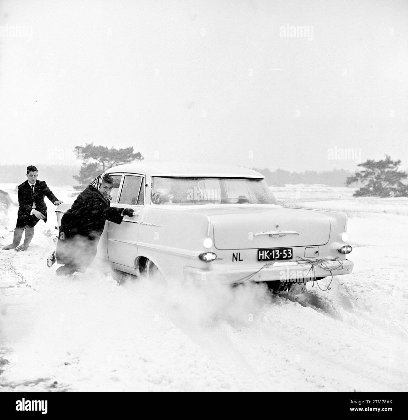 People stranded Black and White Stock Photos & Images - Alamy