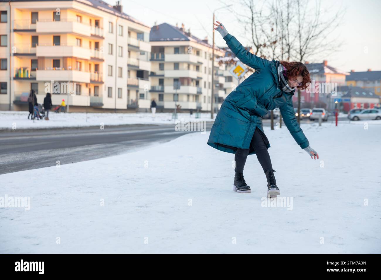 Person fall over snow street hi-res stock photography and images - Alamy