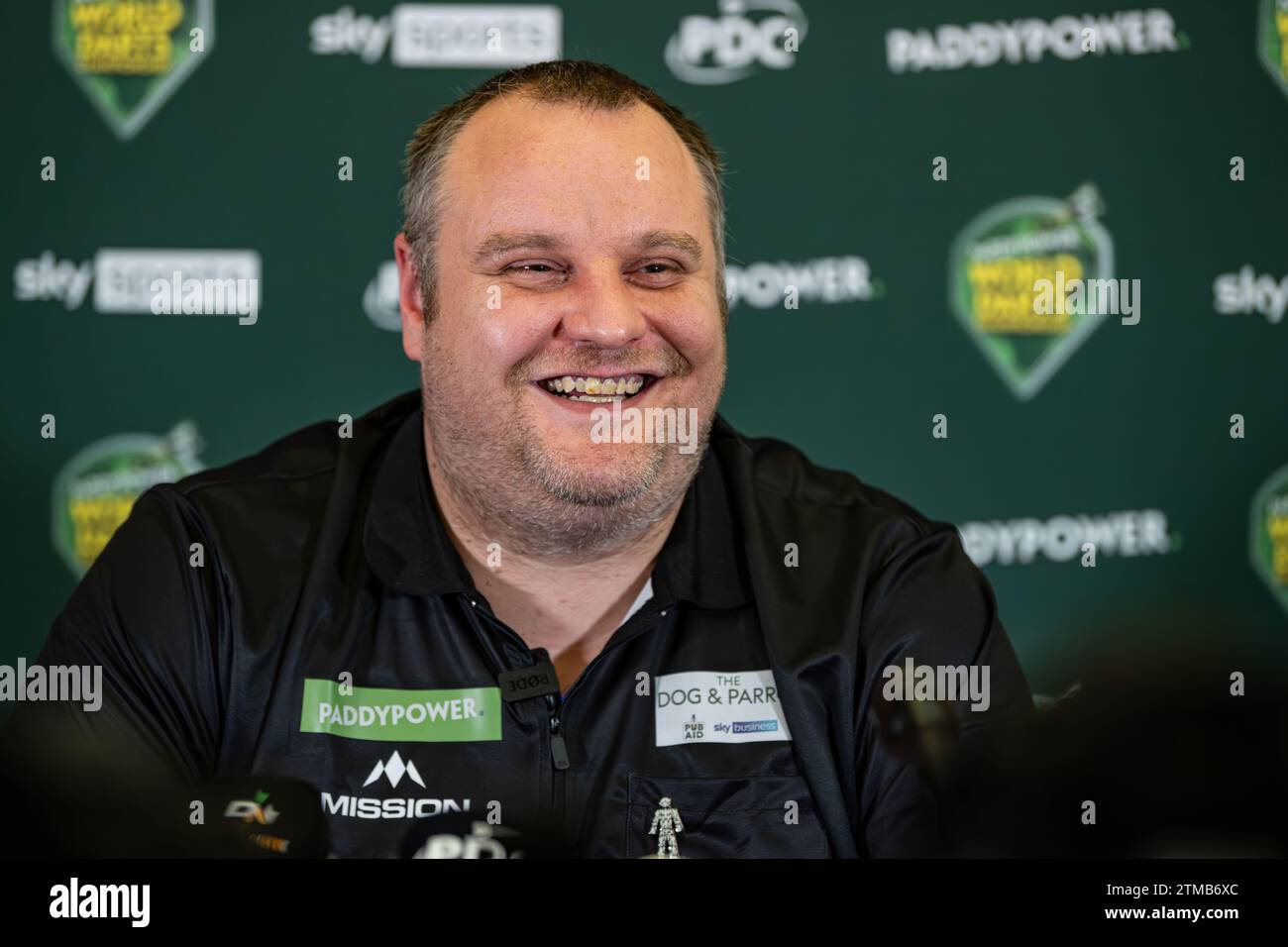 Alexandra Palace, London, UK. 20th Dec, 2023. 2023/24 PDC Paddy Power ...