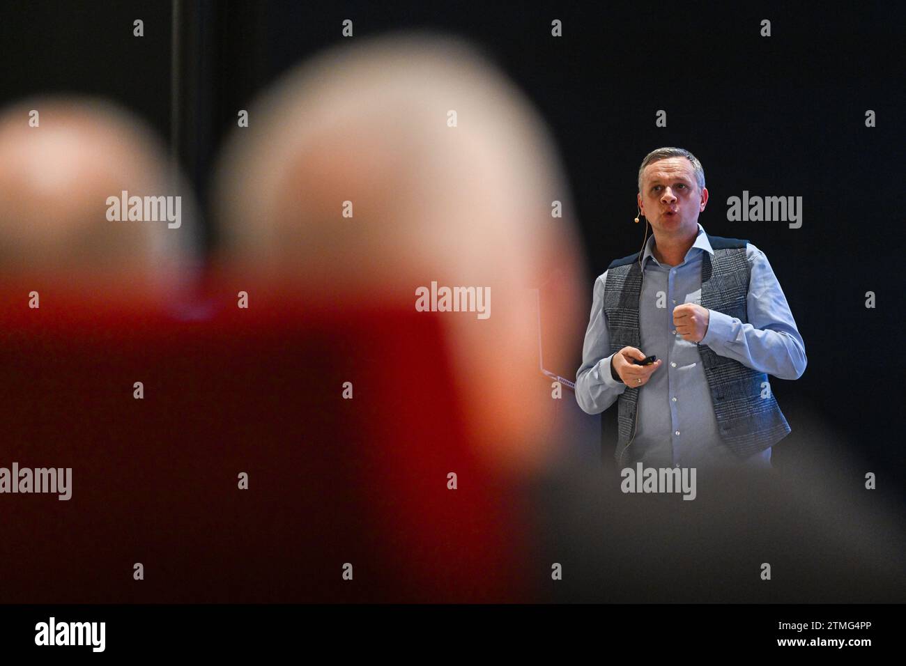 Tubize, Belgium. 20th Dec, 2023. Hoofd Jeugdopleiding R.Antwerp FC ...