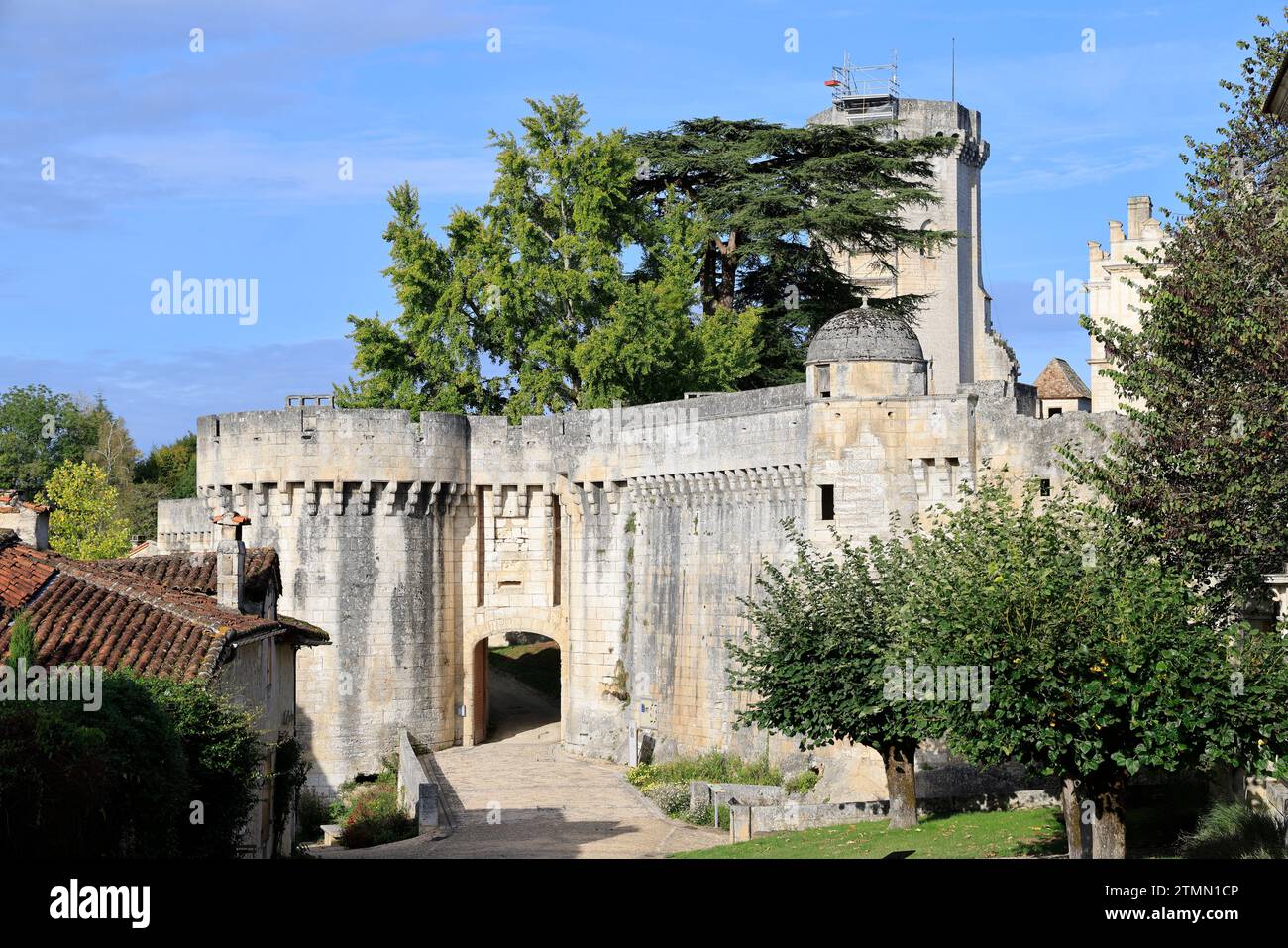 The entrance and rampart of the Bourdeilles fortified castle in ...
