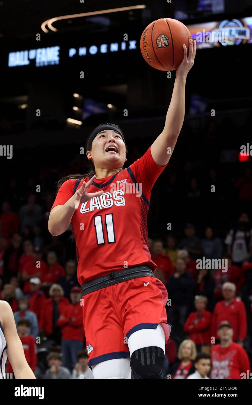 PHOENIX, AZ - DECEMBER 20: Gonzaga Bulldogs guard Kayleigh Truong (11 ...
