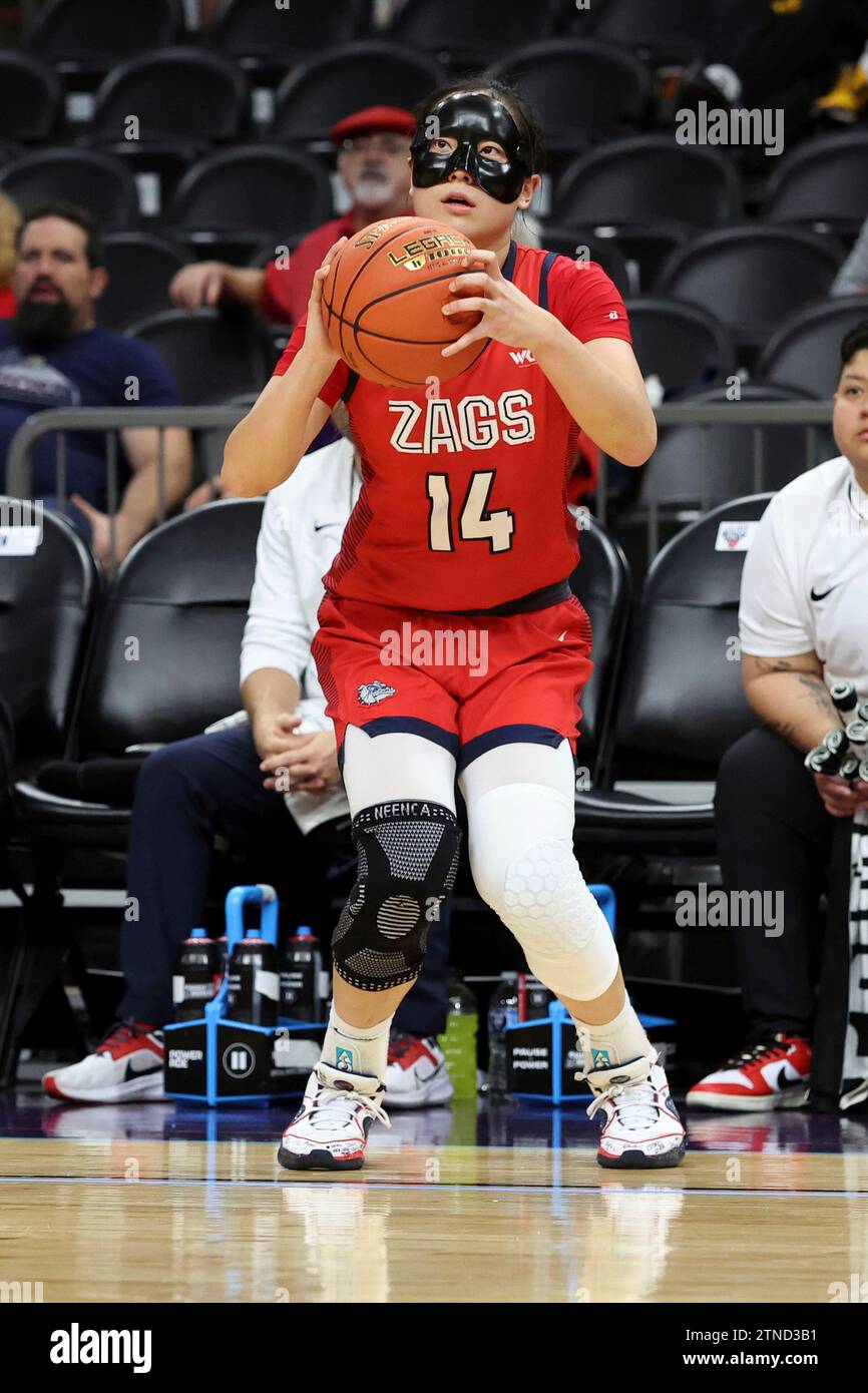 PHOENIX, AZ - DECEMBER 20: Gonzaga Bulldogs guard Kaylynne Truong (14 ...