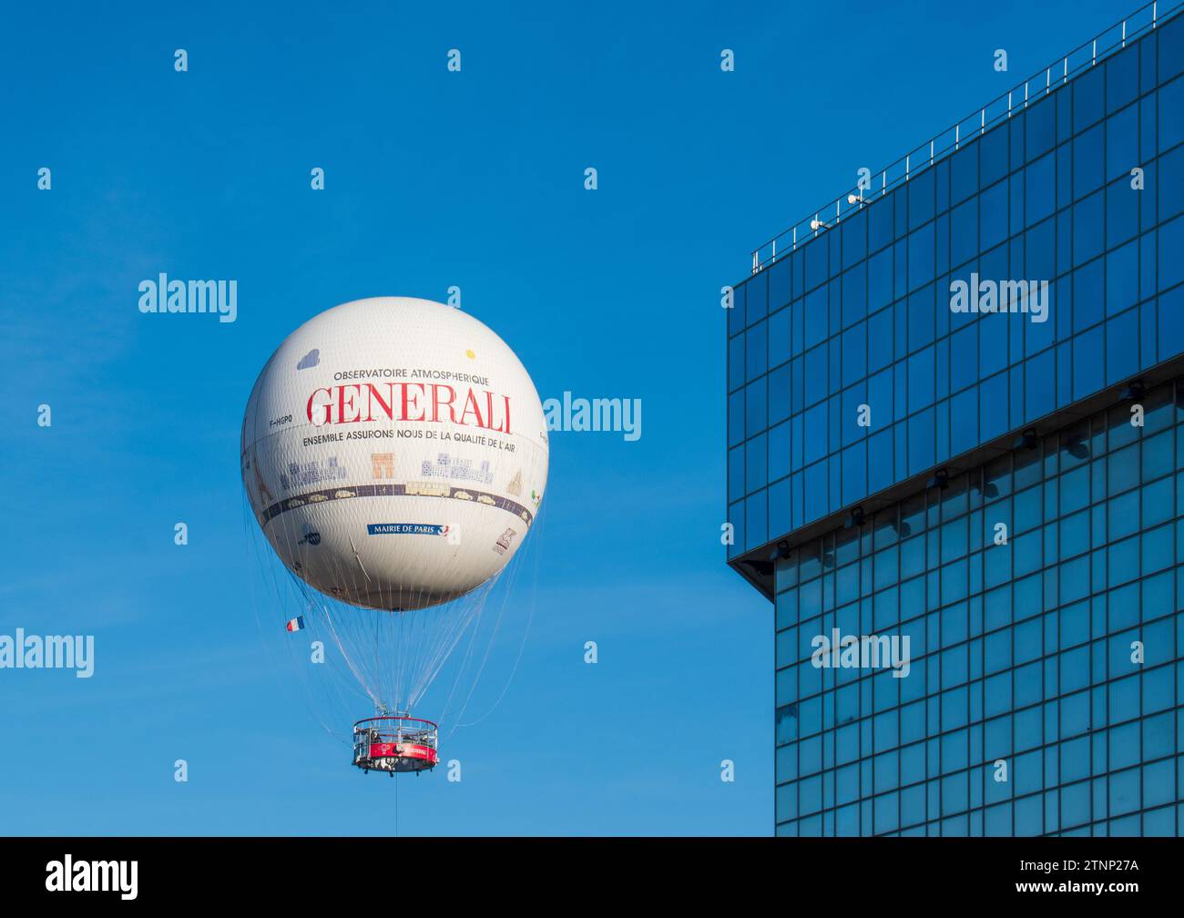Paris, France - 12 17 2023 : The Paris Generali Balloon, a tethered ...