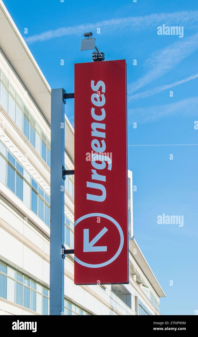 Emergency sign of a public hospital in Paris, France Stock Photo - Alamy