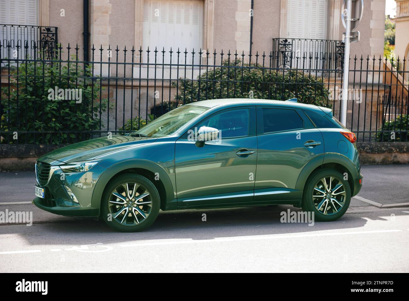 Mazda sub hi-res stock photography and images - Alamy