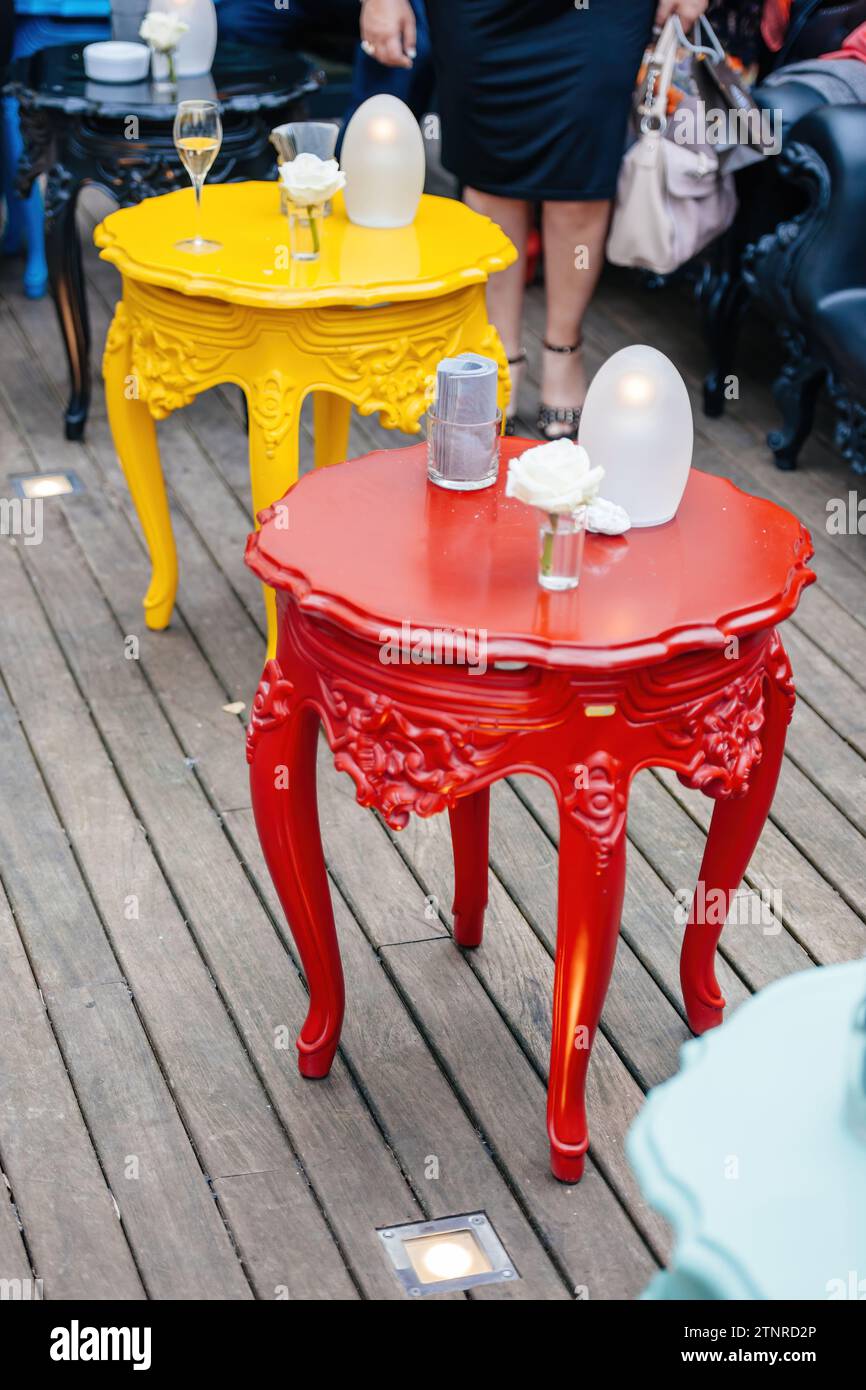 Lavish attire hi-res stock photography and images - Alamy