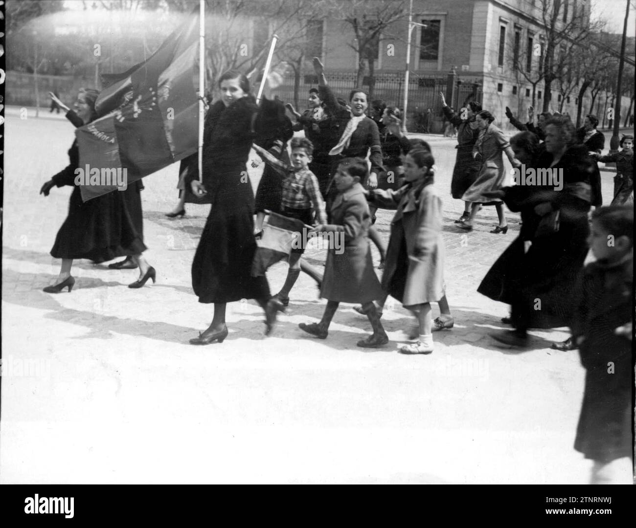 Madrid, 03/28/1939. Spanish Civil War. Liberation of Madrid to meet the ...