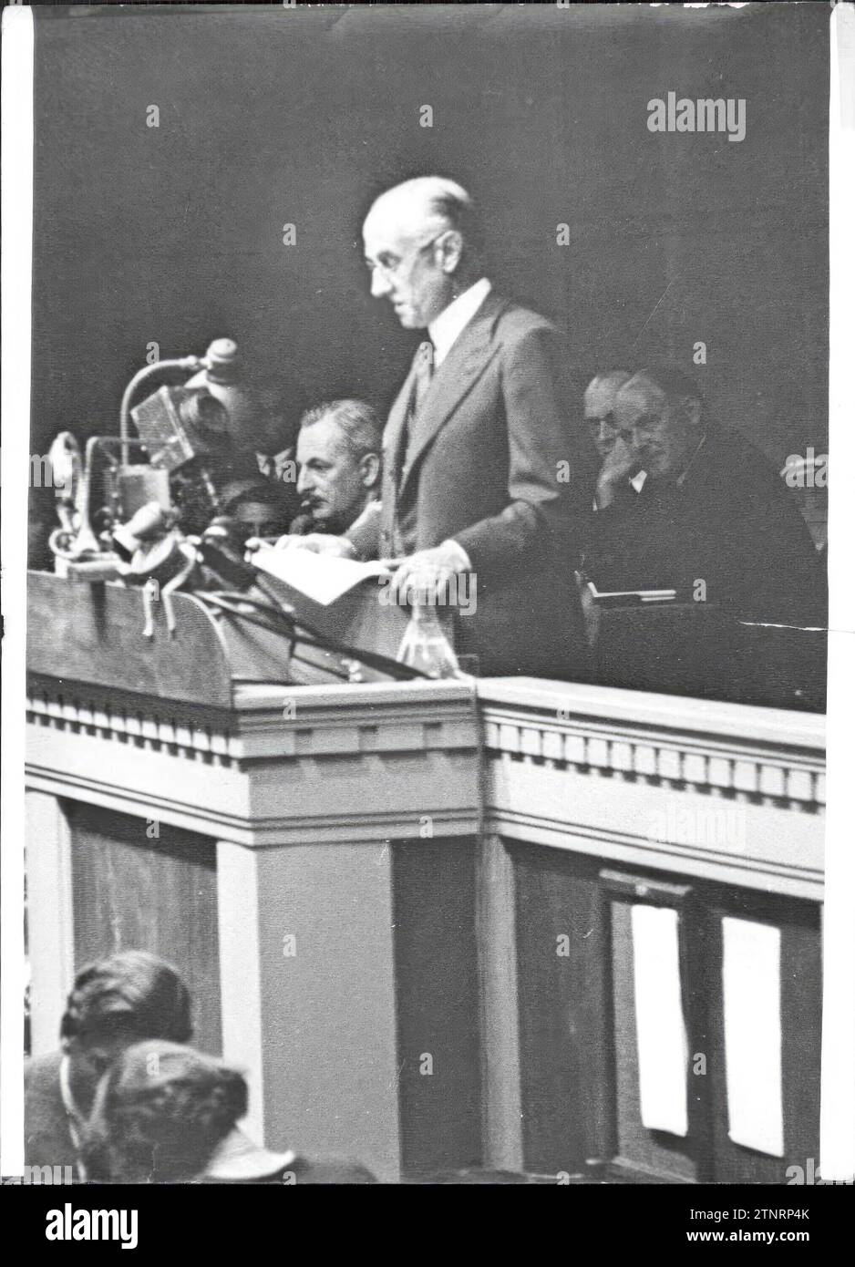 Samuel hoare hi-res stock photography and images - Alamy