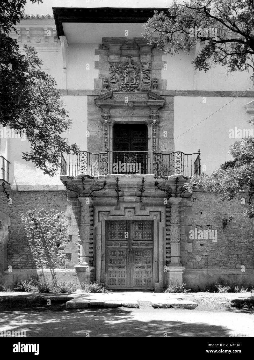 12/31/1971. Cover of the Tembleque town palace (Toledo). Credit: Album ...
