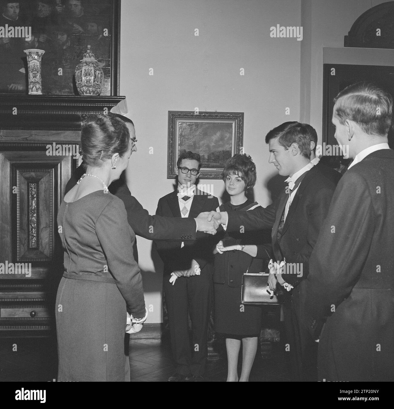 New Year's reception, Mayor Van Hall at the Stedelijk Museum ca ...