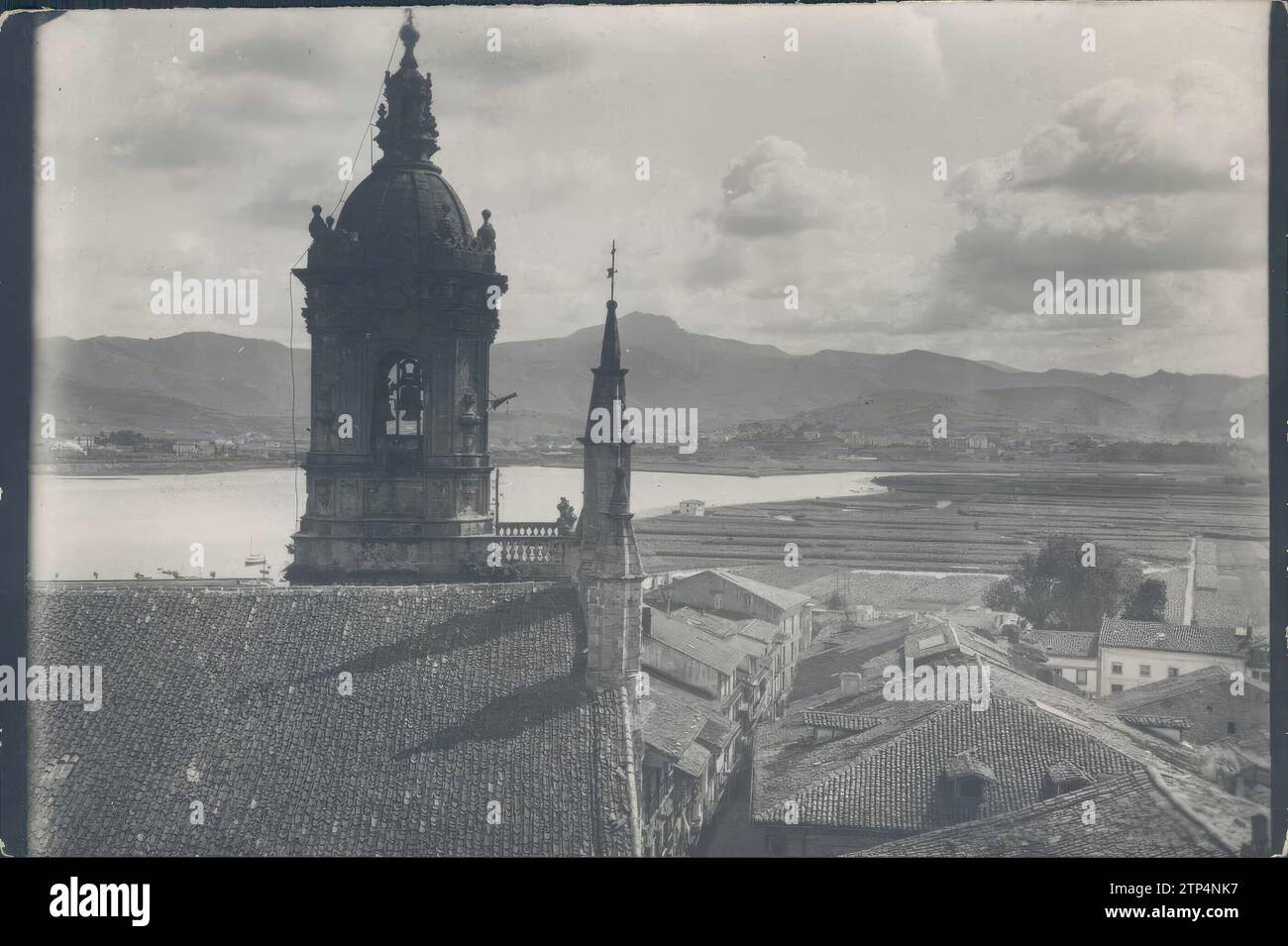 Hondarribia castle hi-res stock photography and images - Alamy