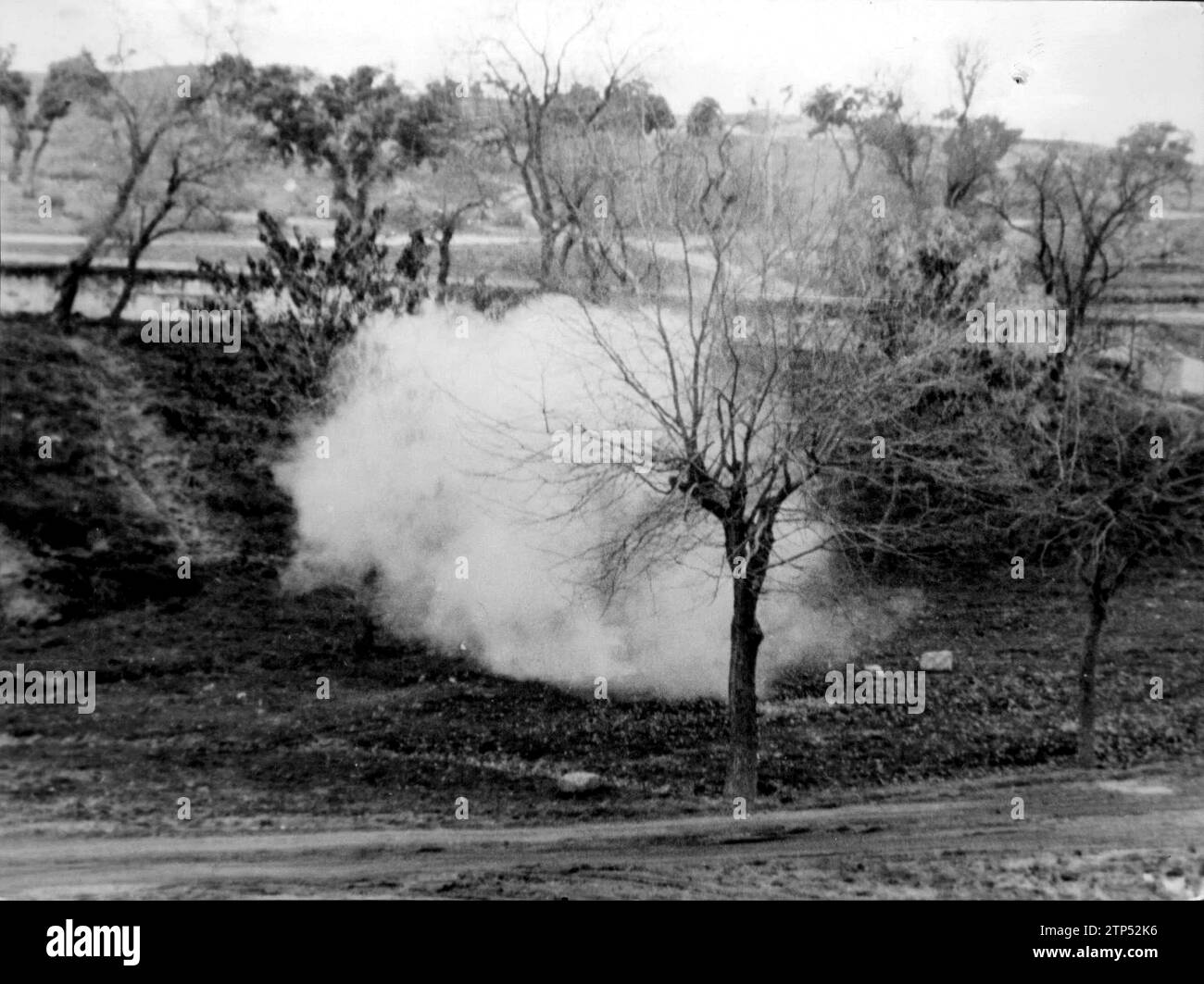 Machine gun nest hi-res stock photography and images - Alamy