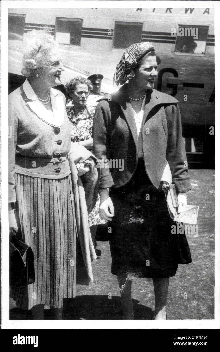06/02/1950. Churchill's wife and daughter, Mrs. Clementina Hozier and ...