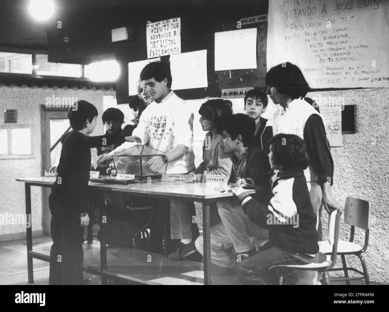 02 09 1982 hi-res stock photography and images - Alamy
