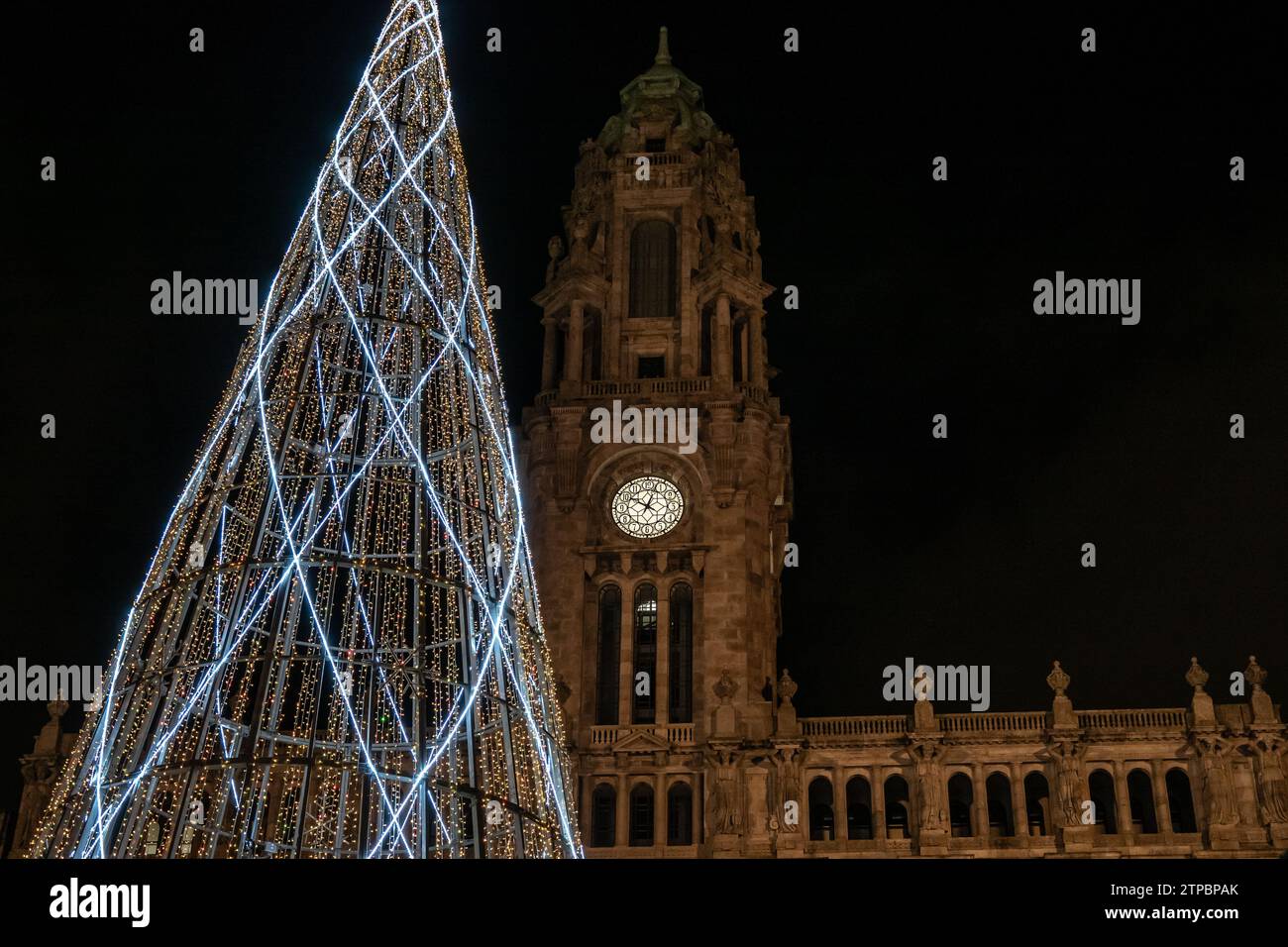 Christmas lighting in Porto Stock Photo - Alamy