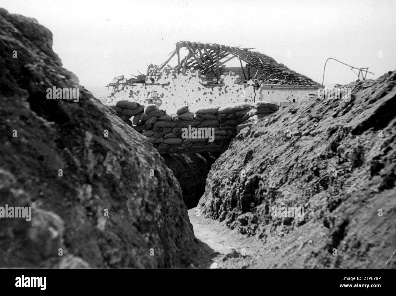 10/27/1937. The Trenches of Death, Conquered by the Troops of the Usera ...
