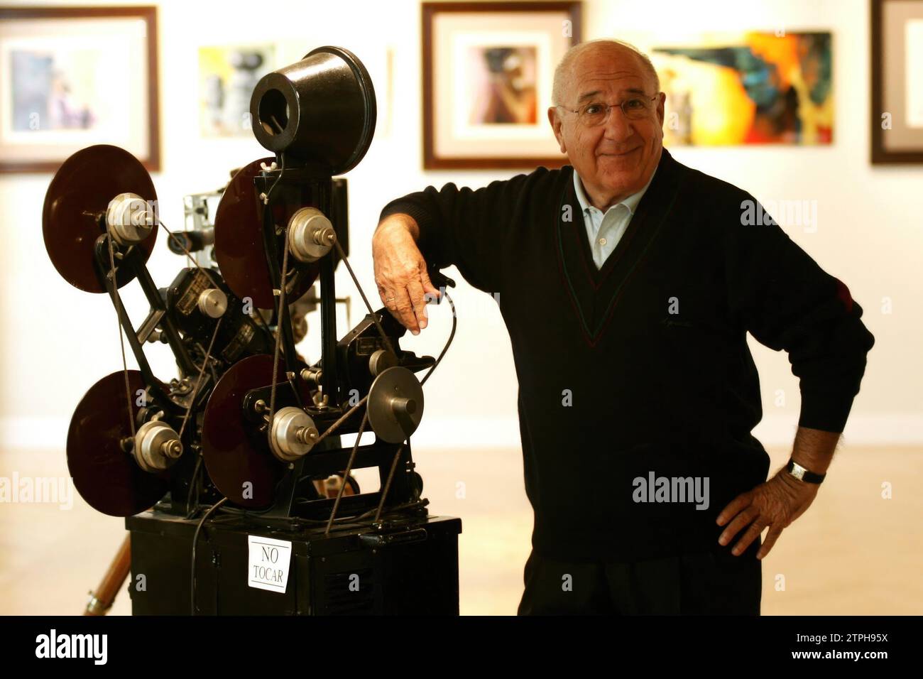 Madrid, 12/13/2007. The Spanish actor Alfredo Landa, poses for ...