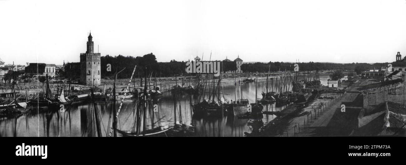 12/31/1899. Panoramic view of Seville at the beginning of the 20th ...