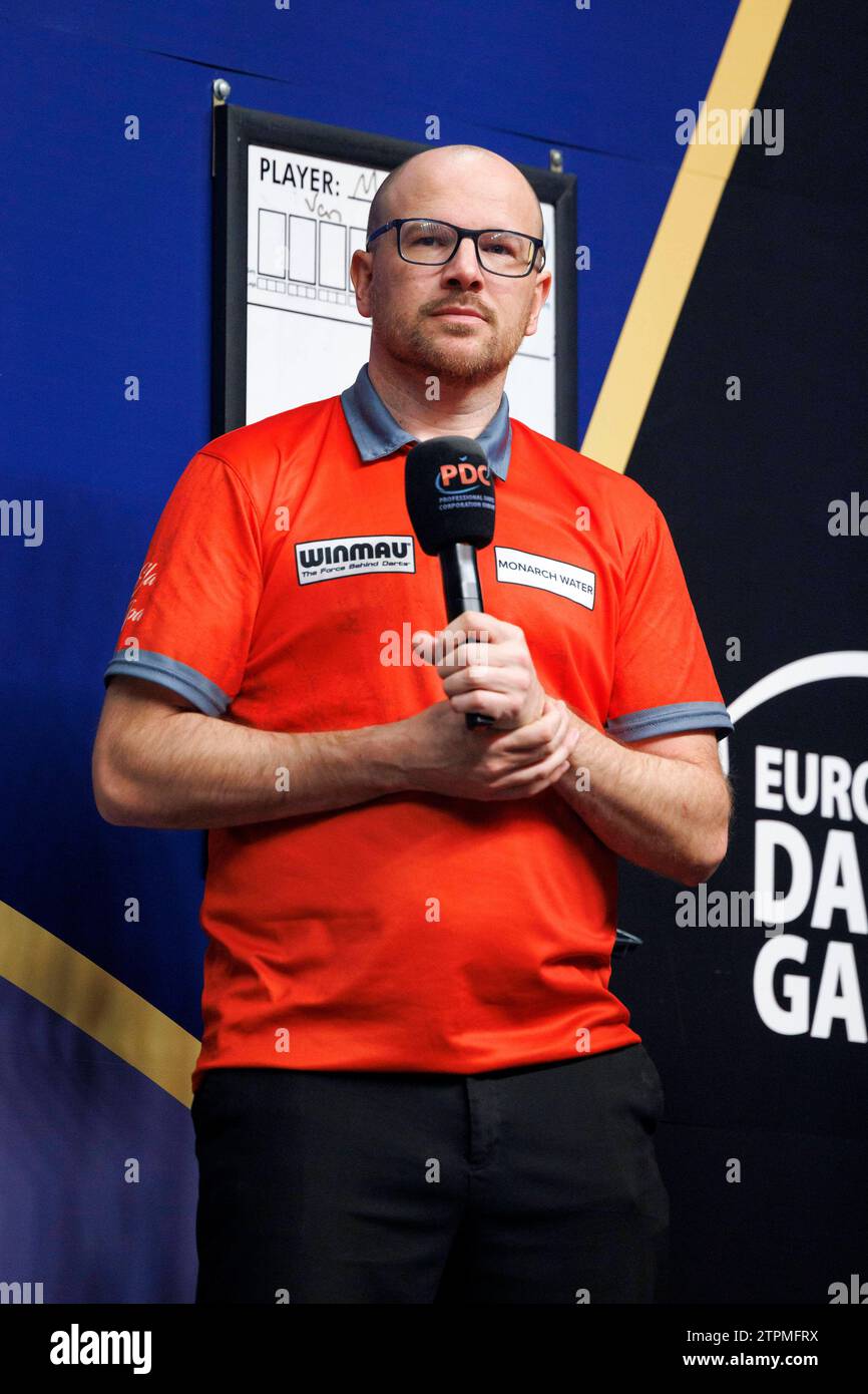 Dartspieler Mark Webster / Spider bei der World Darts Gala 2023 in der ...