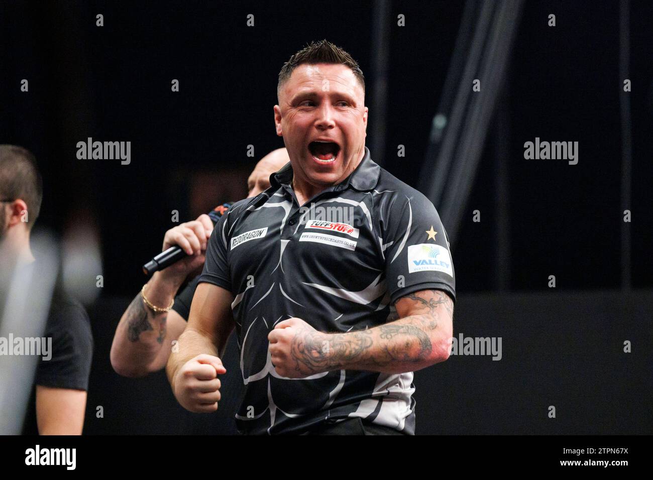 Dartspieler Gerwyn Price / The Iceman bei der World Darts Gala 2023 in ...