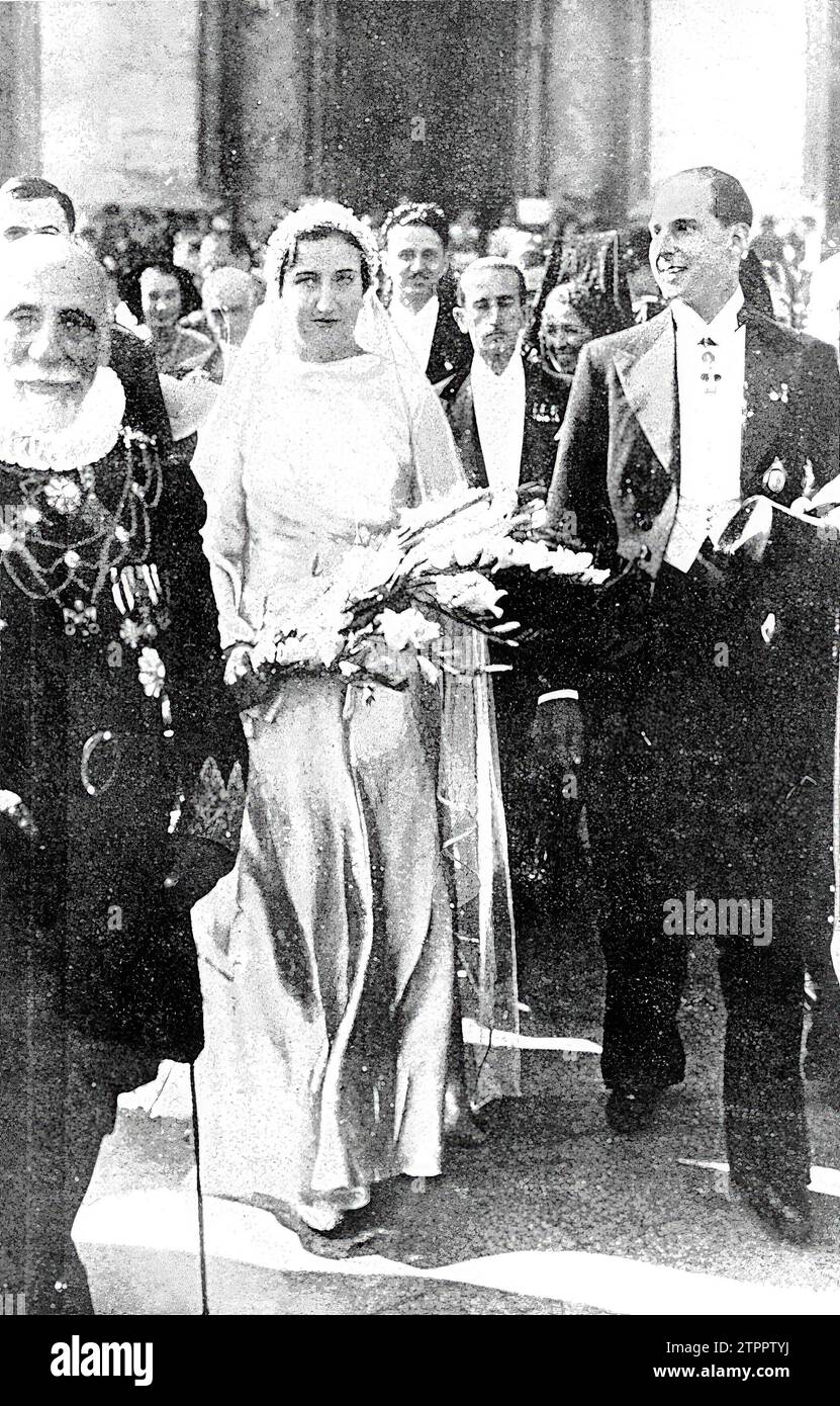 10/11/1935. María de la Mercedes wore a draped natural silk dress with ...