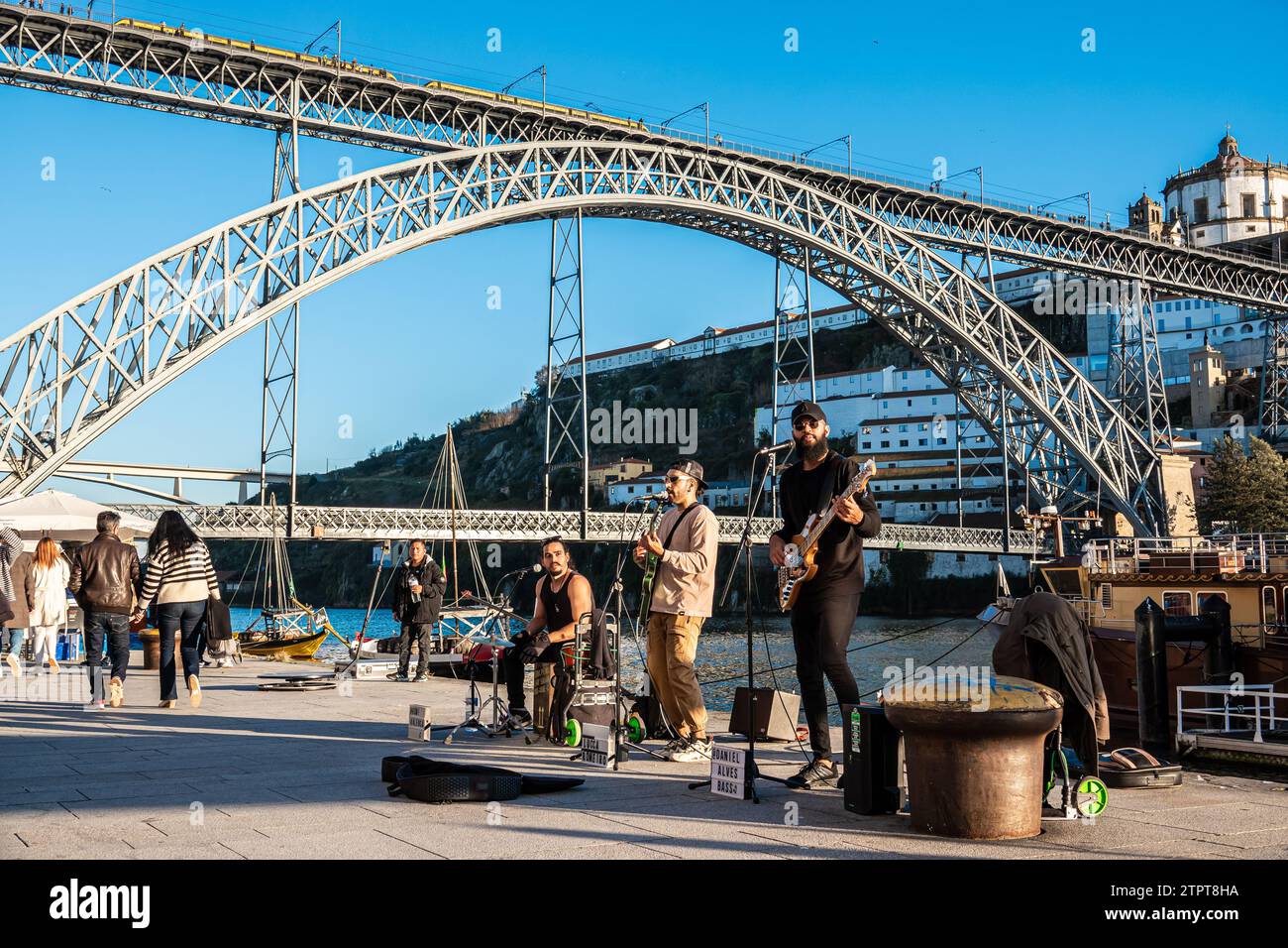 Street music group singing in the city of Porto Stock Photo - Alamy