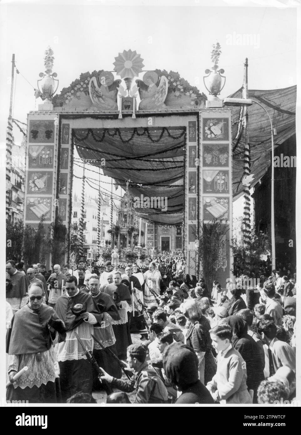 Soldiers Surrender Weapons as the 1961 Corpus Procession Passes. Credit ...