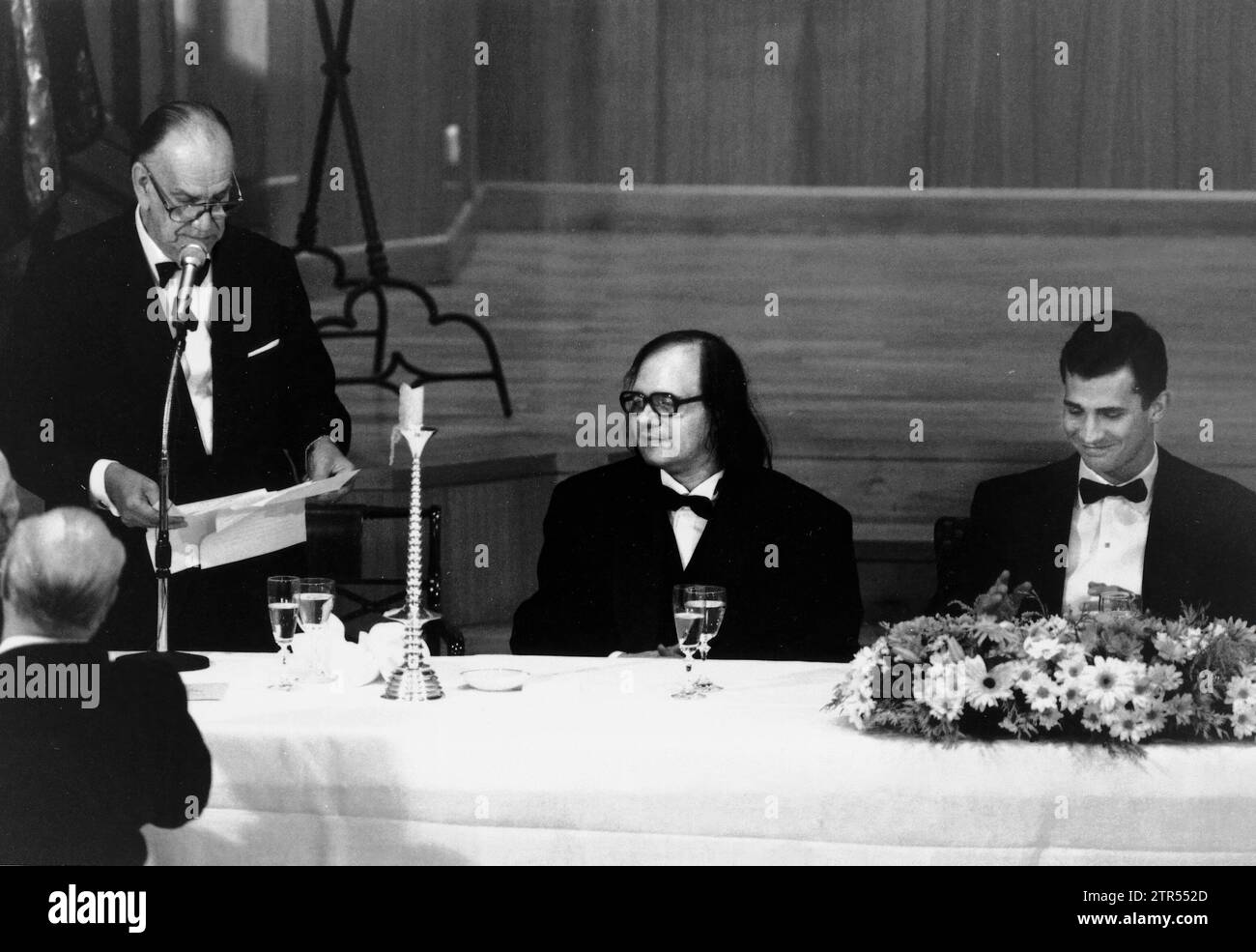 Image in tribute who Black and White Stock Photos & Images - Alamy