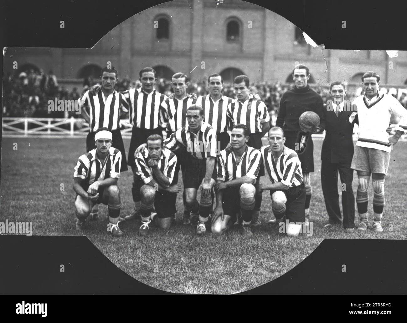 Season 1932 - 1933 - Approximate date. Credit: Album / Archivo ABC ...