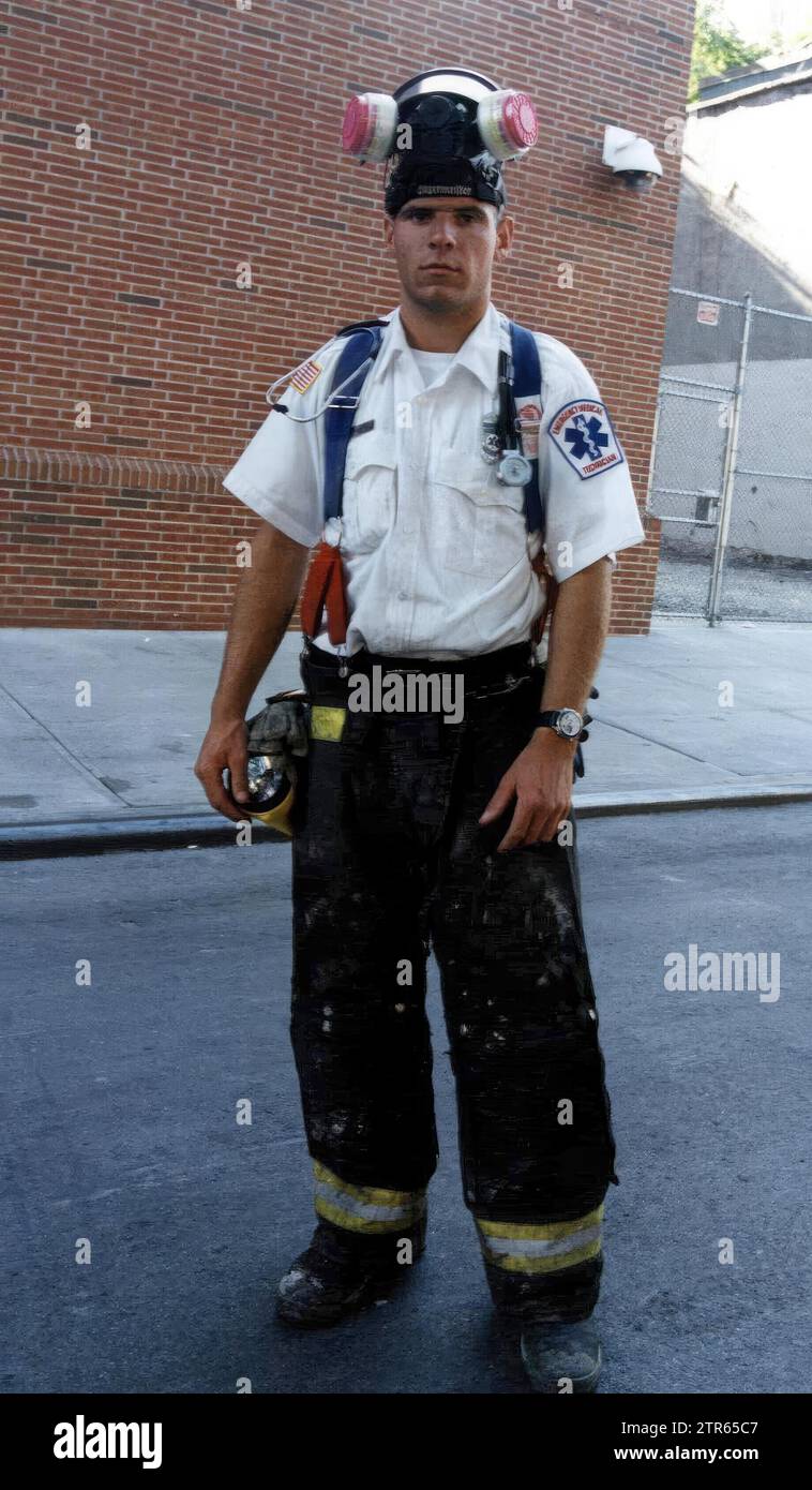 09/13/2001. New York..14..9..01. World Trade Center Attack....Photo ...